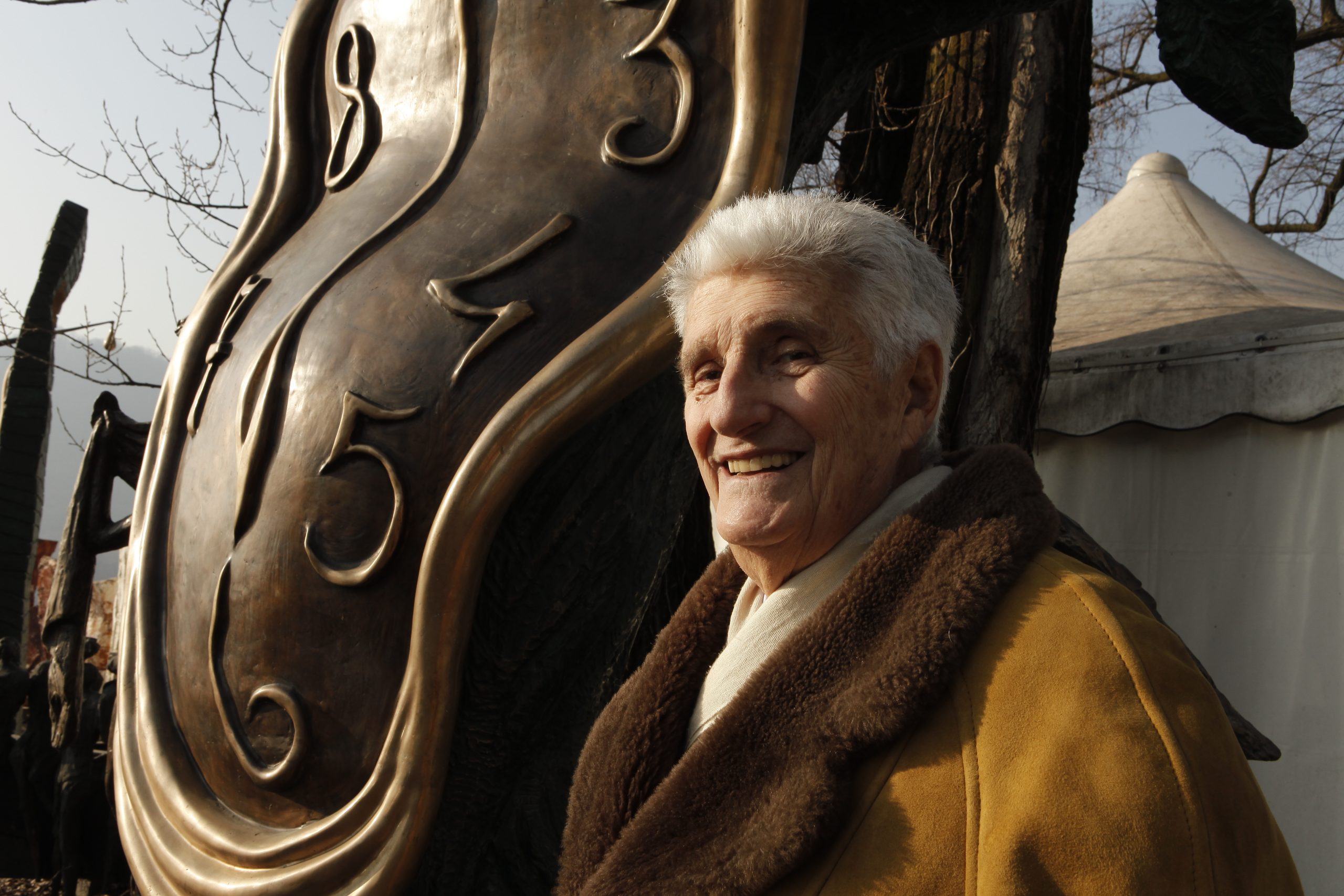 The Dali Universe - dalisculptures.com